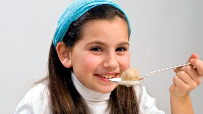 Acharon Shel Pesach: A Feast for the Messiah | Messianic Bible