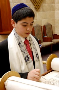A Sacred Labor of Love: Scribes and the Ancient Art of Making a Torah ...