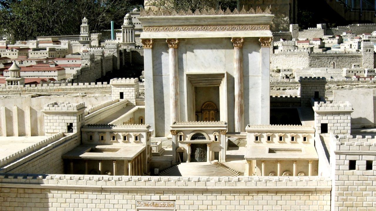 Parasha Behaalotecha: The Light of the Menorah and the Power of the ...