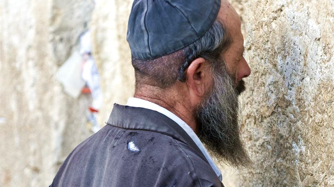 The Hebrew Prophet Amos: Prophetic Warnings for Our Time‏ | Messianic Bible